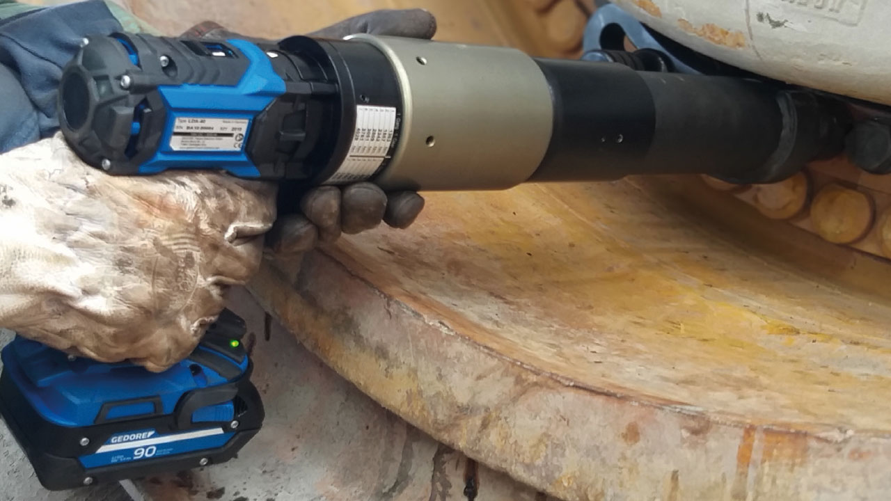 GEDORE Solutions: Uma ampla gama de opções para o torque controlado com ...